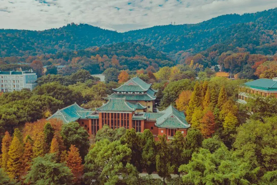 Hunan University: Rankings, Admissions and Campus Life – Apply For China