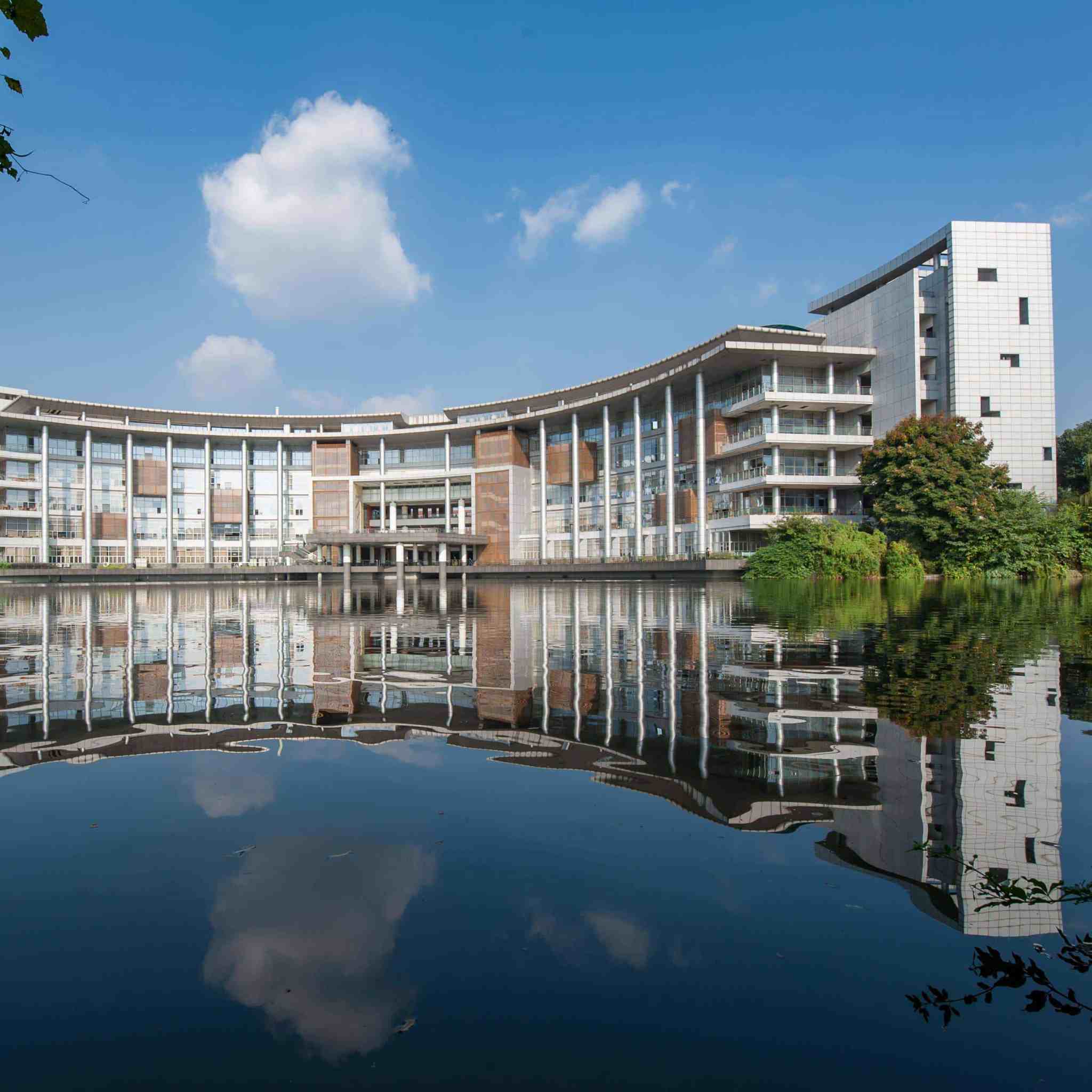 Southwest Jiaotong University: Ranking, Admissions and Campus Life ...